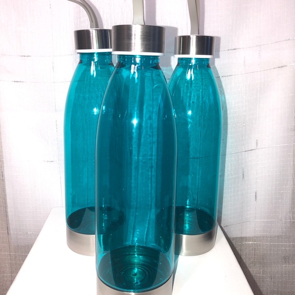 Maynstays | Other | New Mainstays 22 Oz Plastic Water Bottles Stainless ...